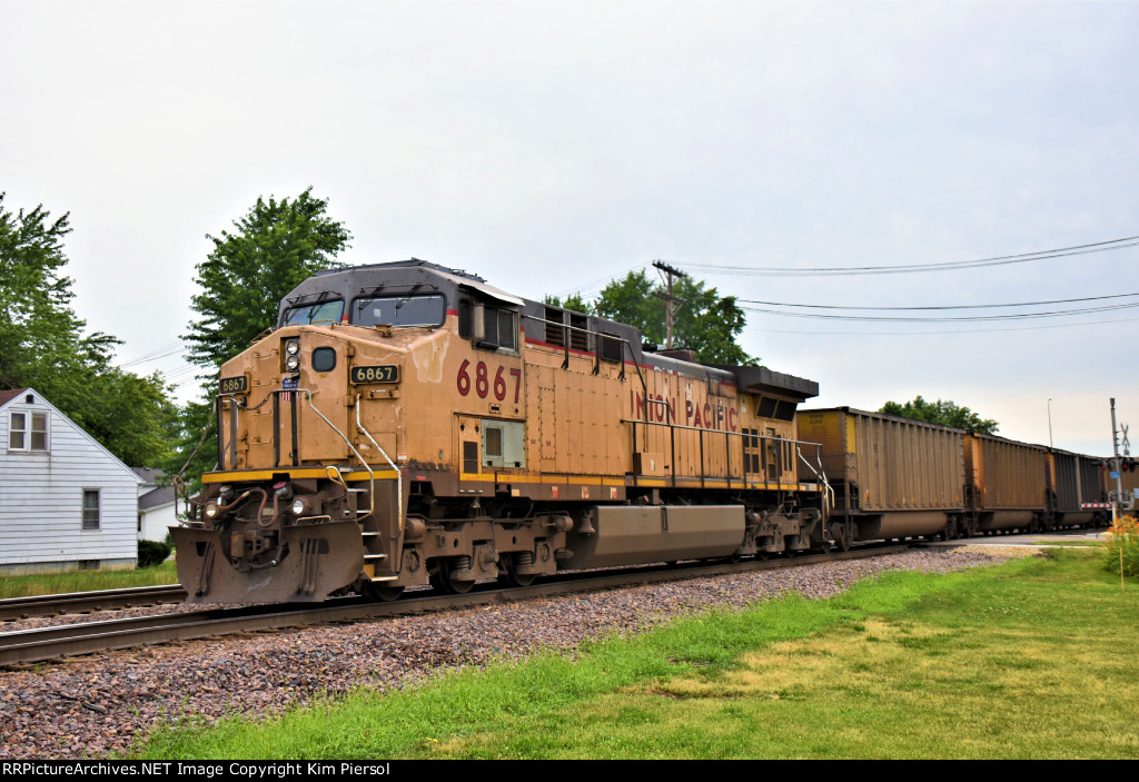 Up 6867 Pusher